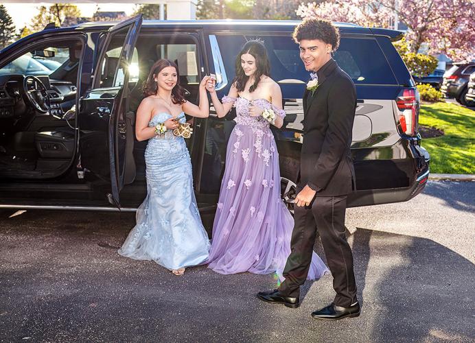 PHOTOS: Bourne High School Junior Prom | Bourne | capenews.net