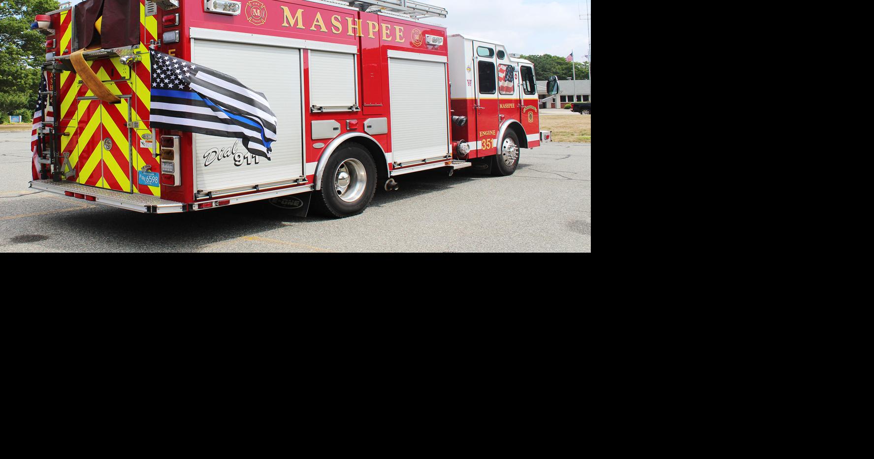 Mashpee Fire Engines Display Thin Blue Line Flags | Mashpee News ...