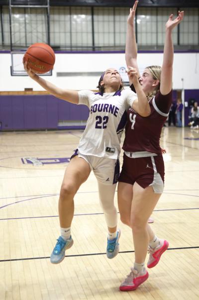 Big Defensive Game Gets Girls To Elite 8 | Bourne Sports | capenews.net