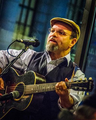 Folk Musician Mike Laureanno Will Perform In Duxbury | Arts ...