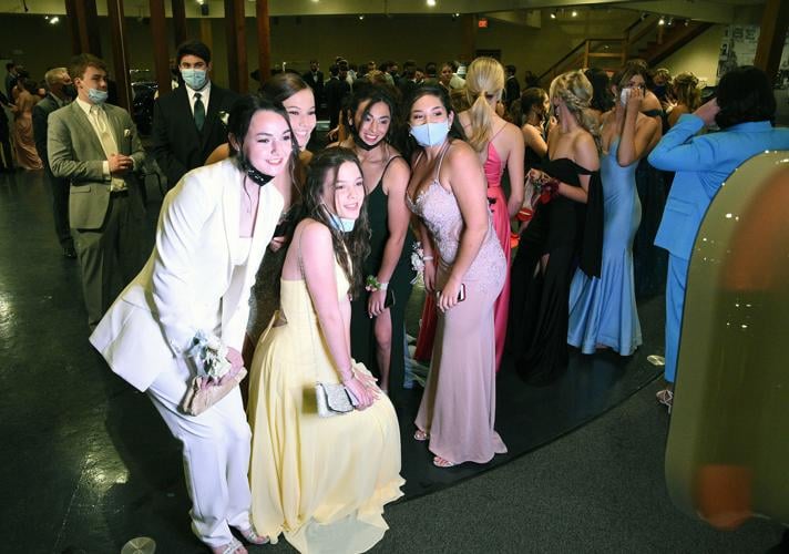 Sandwich High School Prom 2021 In Photos | Sandwich | capenews.net