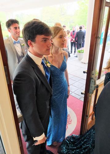 PHOTOS: Bourne High School Prom 2022 | Bourne | capenews.net