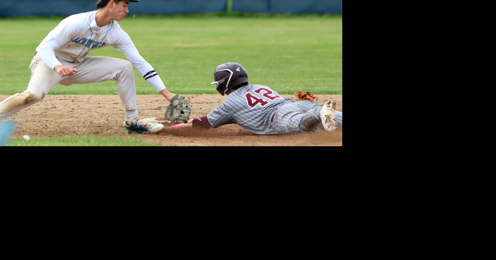 Knights Edge Clippers In Regular Season Finale | Falmouth Sports ...