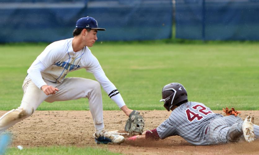 Knights Edge Clippers In Regular Season Finale | Falmouth Sports ...