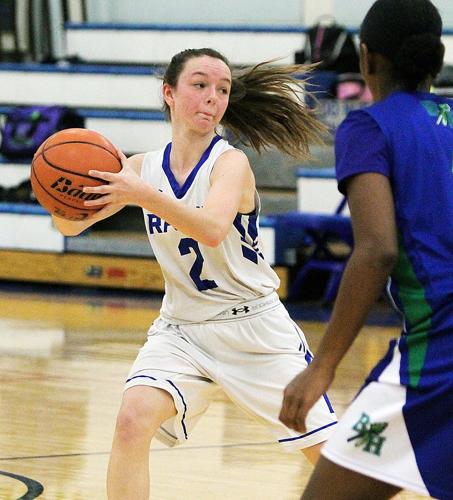 UCT Girls' Hoops Split First Two Games | Bourne Sports | capenews.net