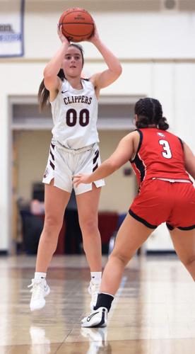 Girls Beat Barnstable On Road | Falmouth Sports | capenews.net