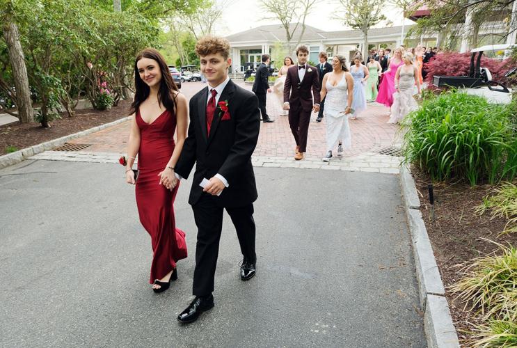 PHOTOS: Bourne High School Prom 2022 | Bourne | capenews.net