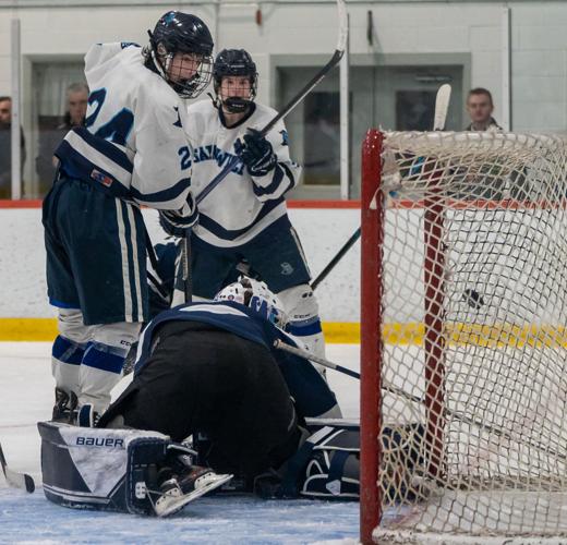 Sandwich Champs Earn Chance To Defend At Garden | Sandwich Sports ...