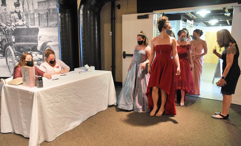Sandwich High School Prom 2021 In Photos | Sandwich | capenews.net