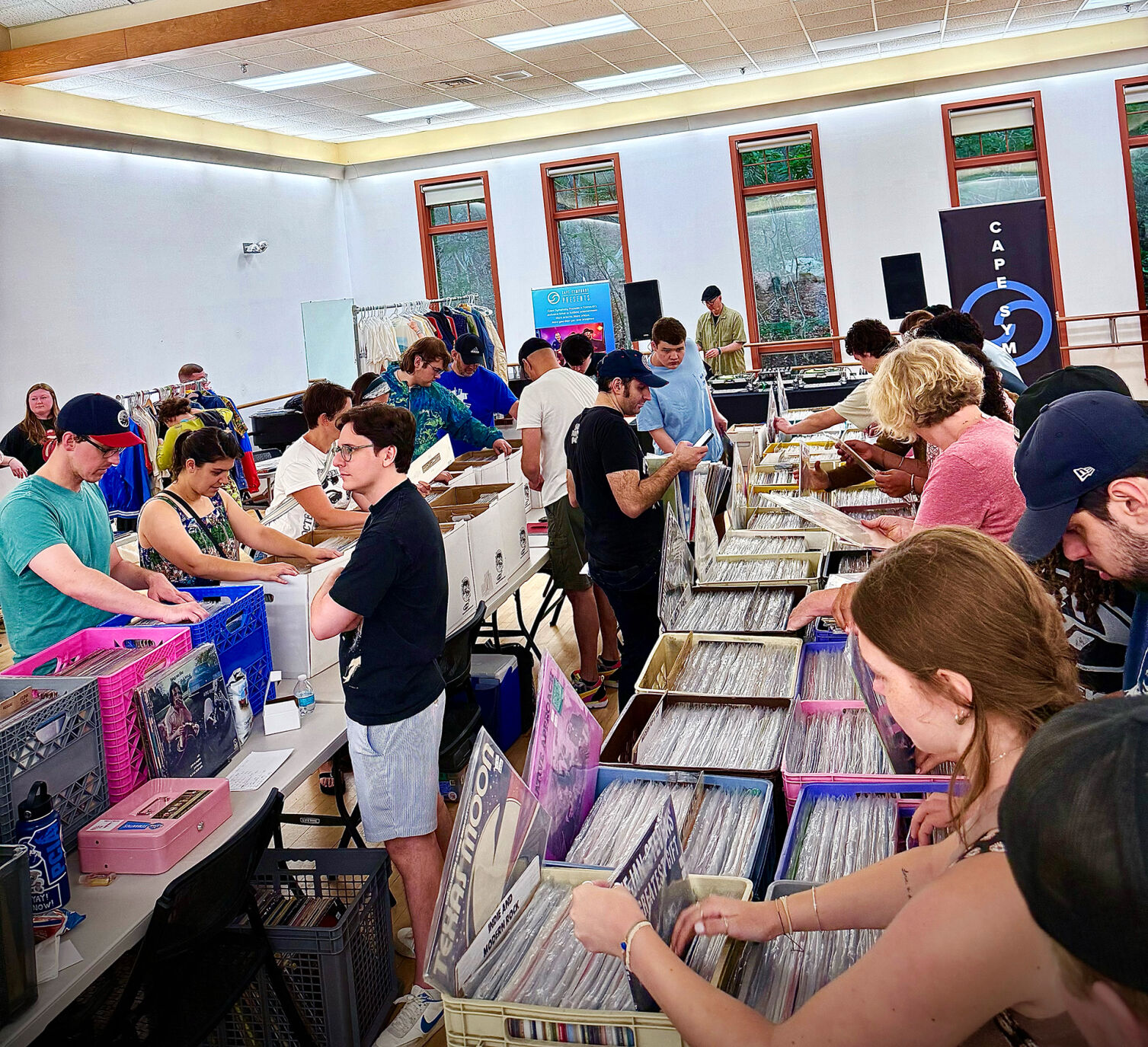Cape Cod Record Fair Is Returning to Falmouth | Arts & Entertainment ...