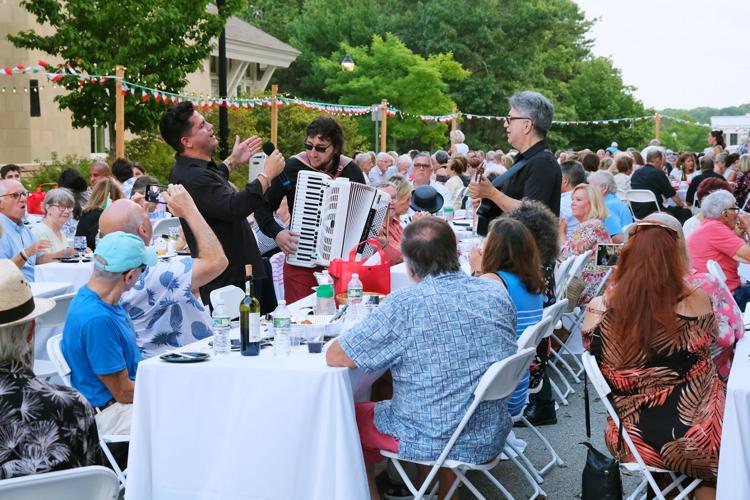 PHOTOS: Mashpee Chamber's La Tavola | Mashpee News | capenews.net