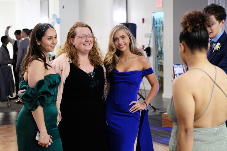 PHOTOS: Bourne High School Junior Prom | Bourne News | capenews.net