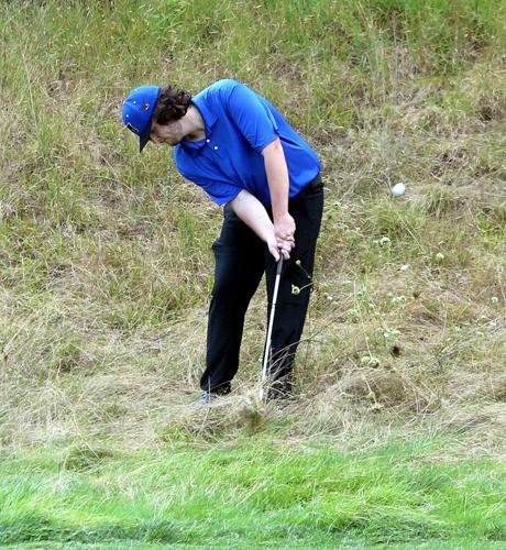 Mashpee Golfers Split Matches | Mashpee Sports | capenews.net