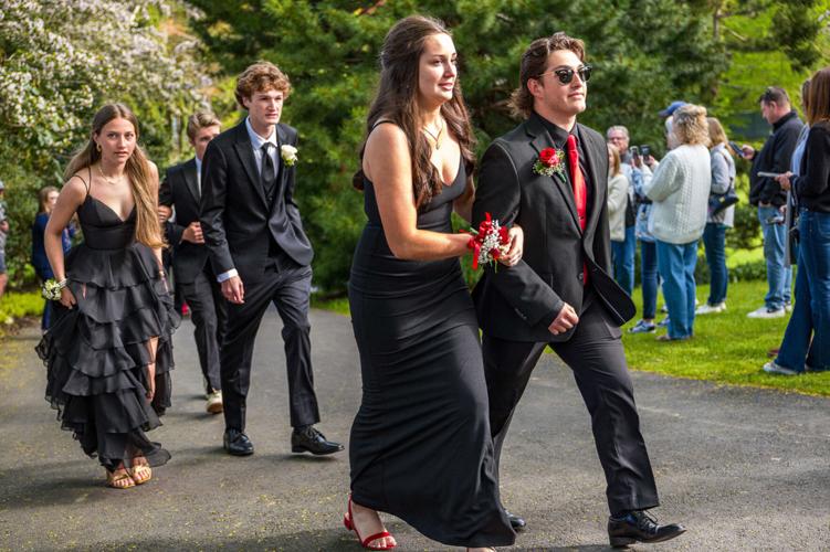 PHOTOS: Sandwich High School Promenade At Heritage | Sandwich ...