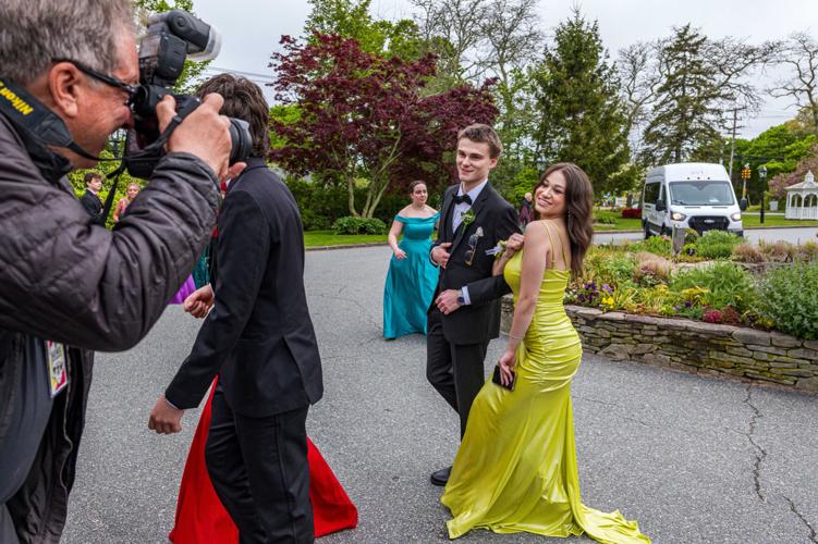 PHOTOS: Falmouth High School Prom | Falmouth News | capenews.net