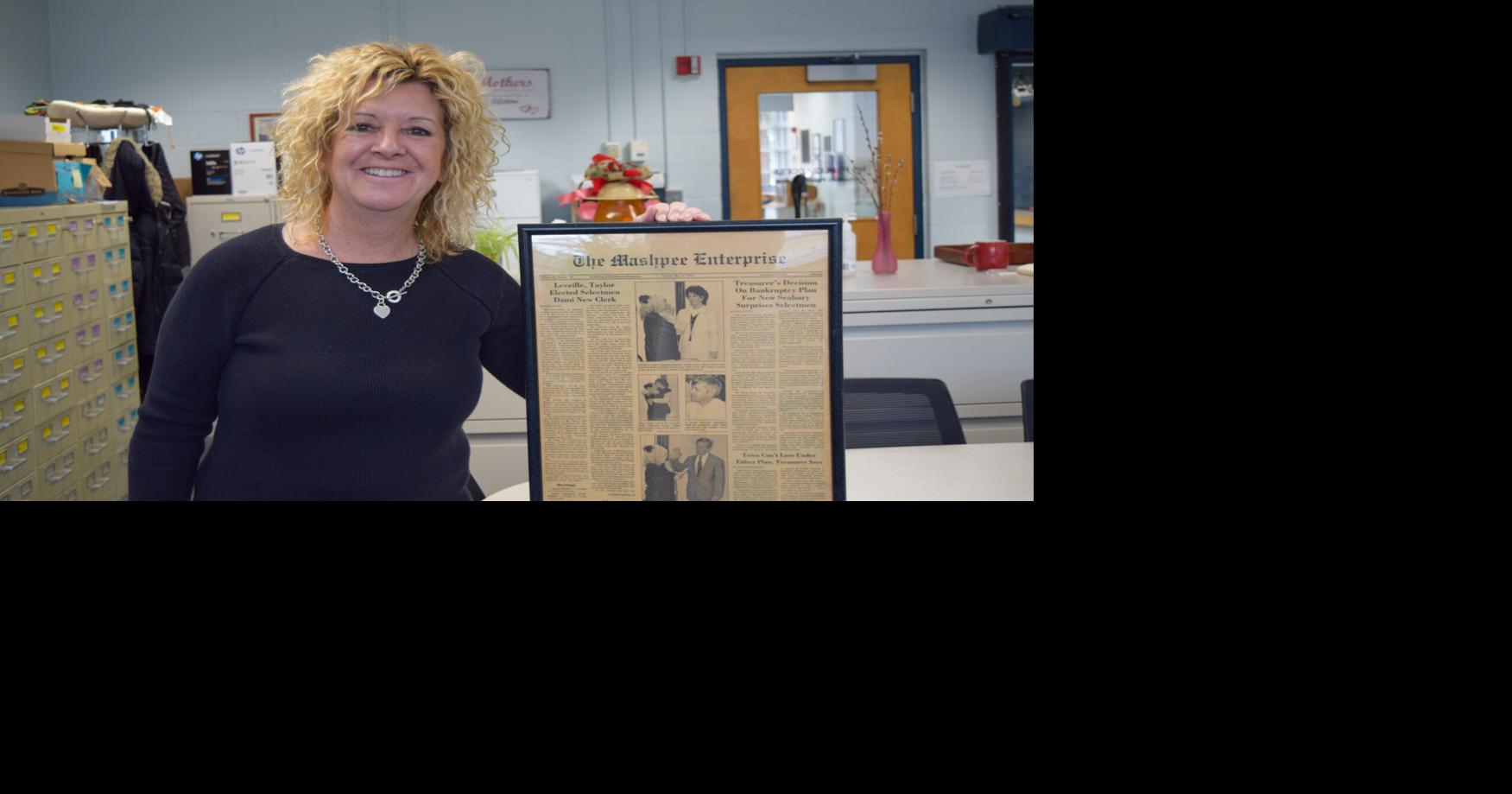 Deborah Kaye Prepares To Retire After 27 Years As Town Clerk | Mashpee ...