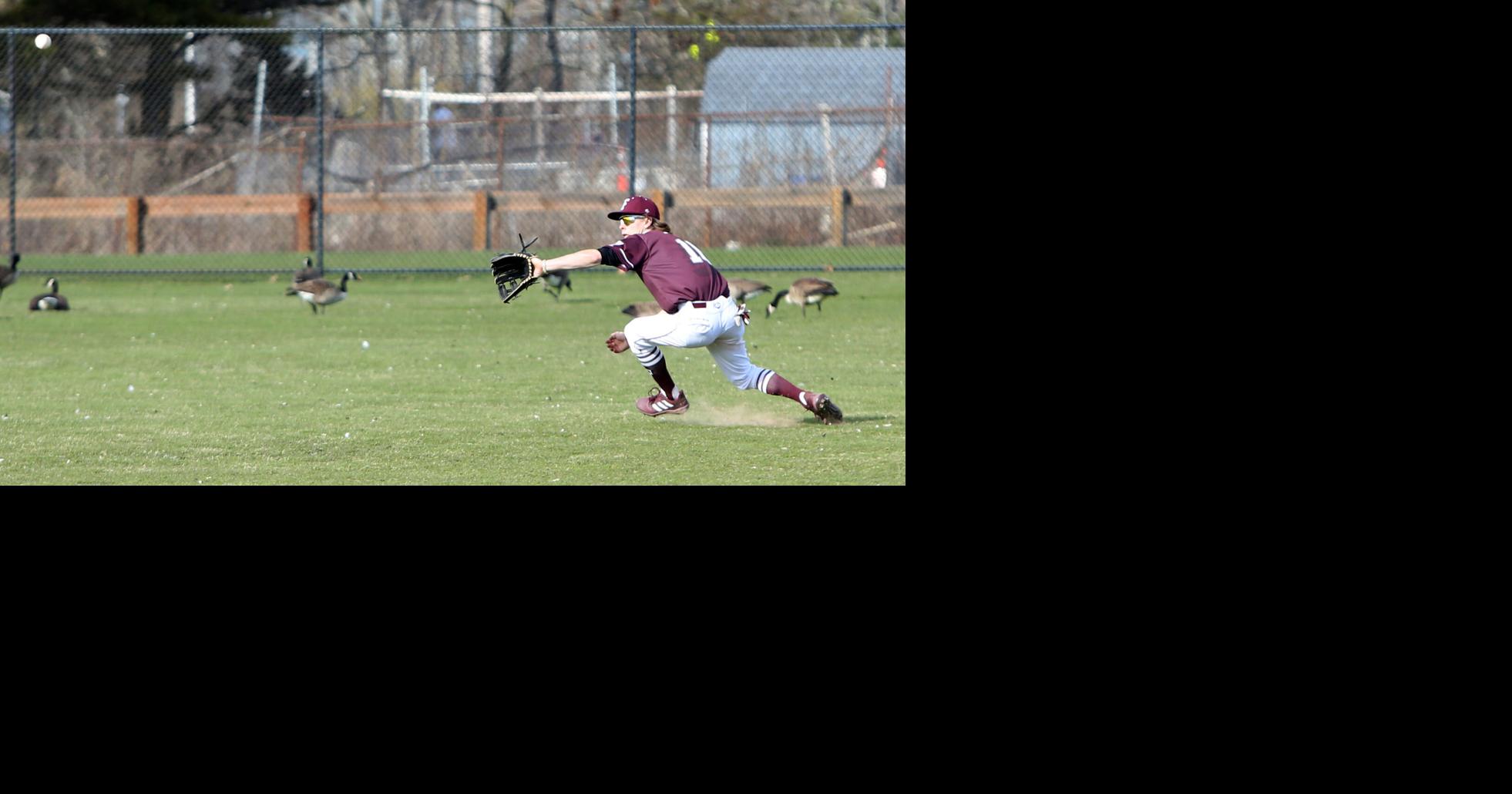 Falmouth High Baseball Wins Two Straight | Falmouth Sports | capenews.net