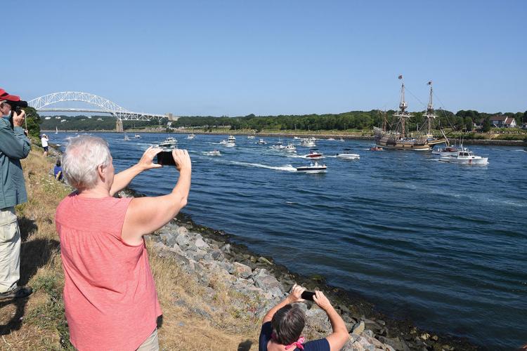 Thousands Greet Mayflower II On Its Return Voyage To Plymouth Via The ...