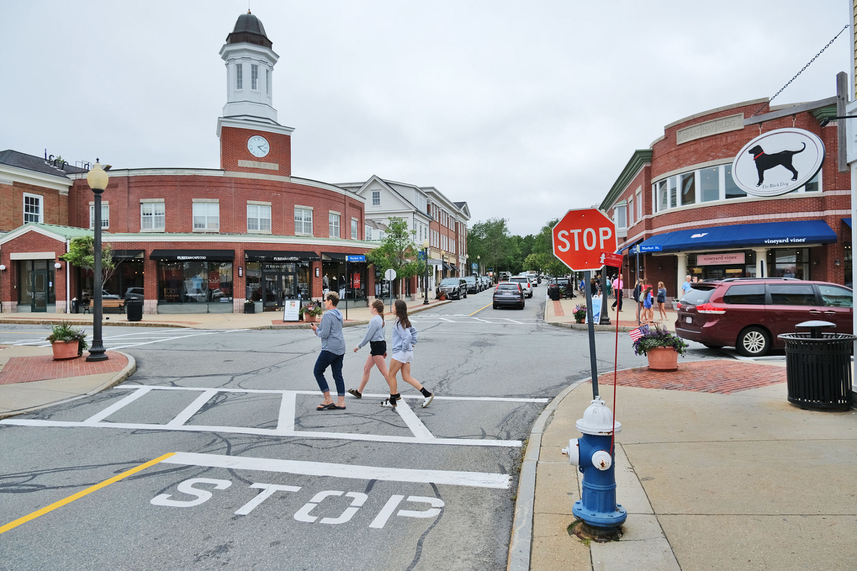 New Shops Open In Mashpee Commons | Mashpee Briefs | capenews.net