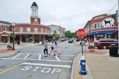 New Shops Open In Mashpee Commons | Mashpee Briefs | capenews.net