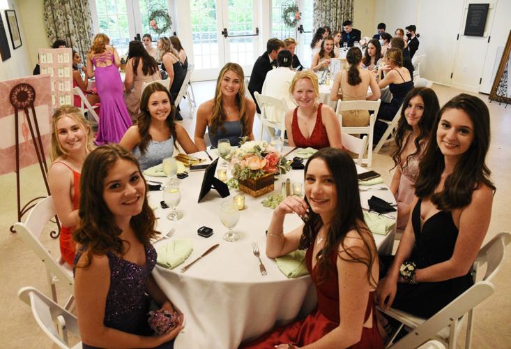 Sandwich High School Prom 2021 In Photos | Sandwich | capenews.net