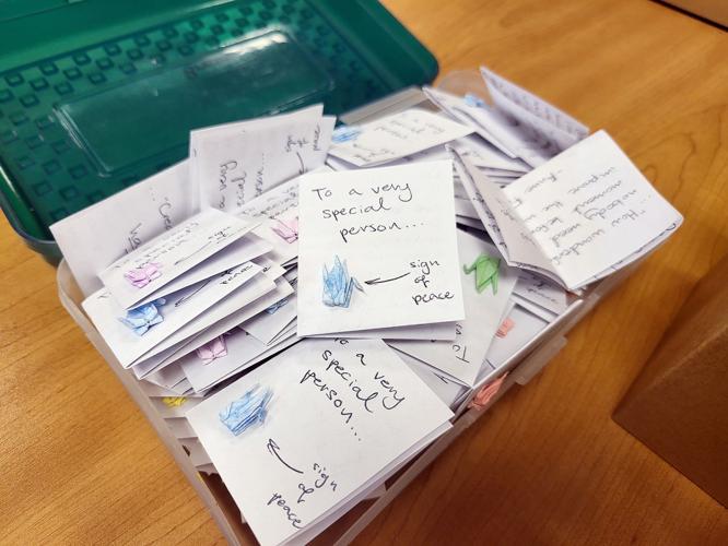 Sandwich Student Handwrites Uplifting Notes For Every Student In School ...