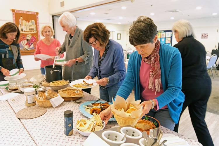 Gourmets & Good Eaters: Sesame | Columns | capenews.net