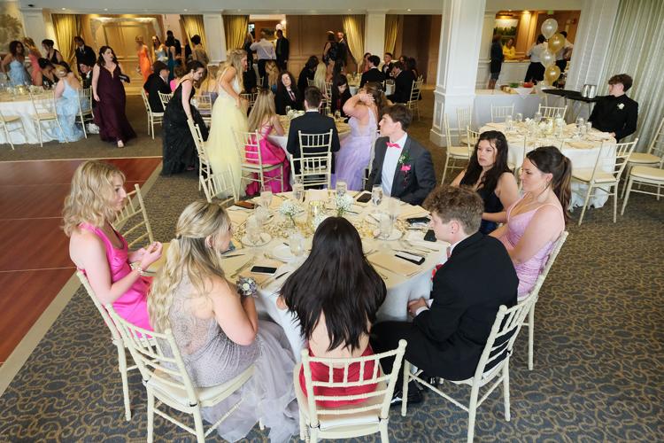 PHOTOS: Bourne High School Prom 2022 | Bourne | capenews.net