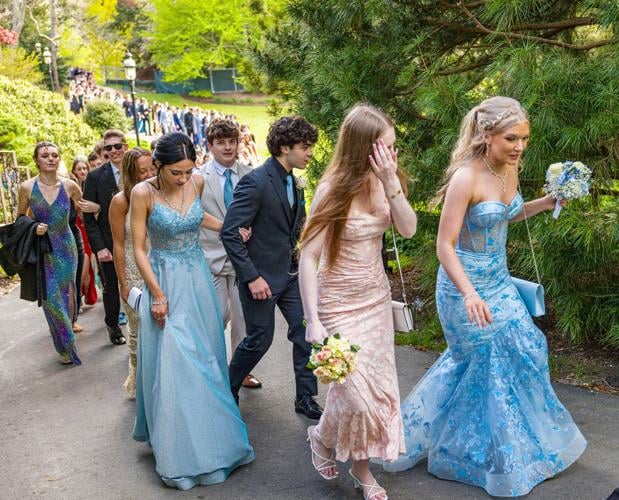 PHOTOS: Sandwich High School Promenade At Heritage | Sandwich ...