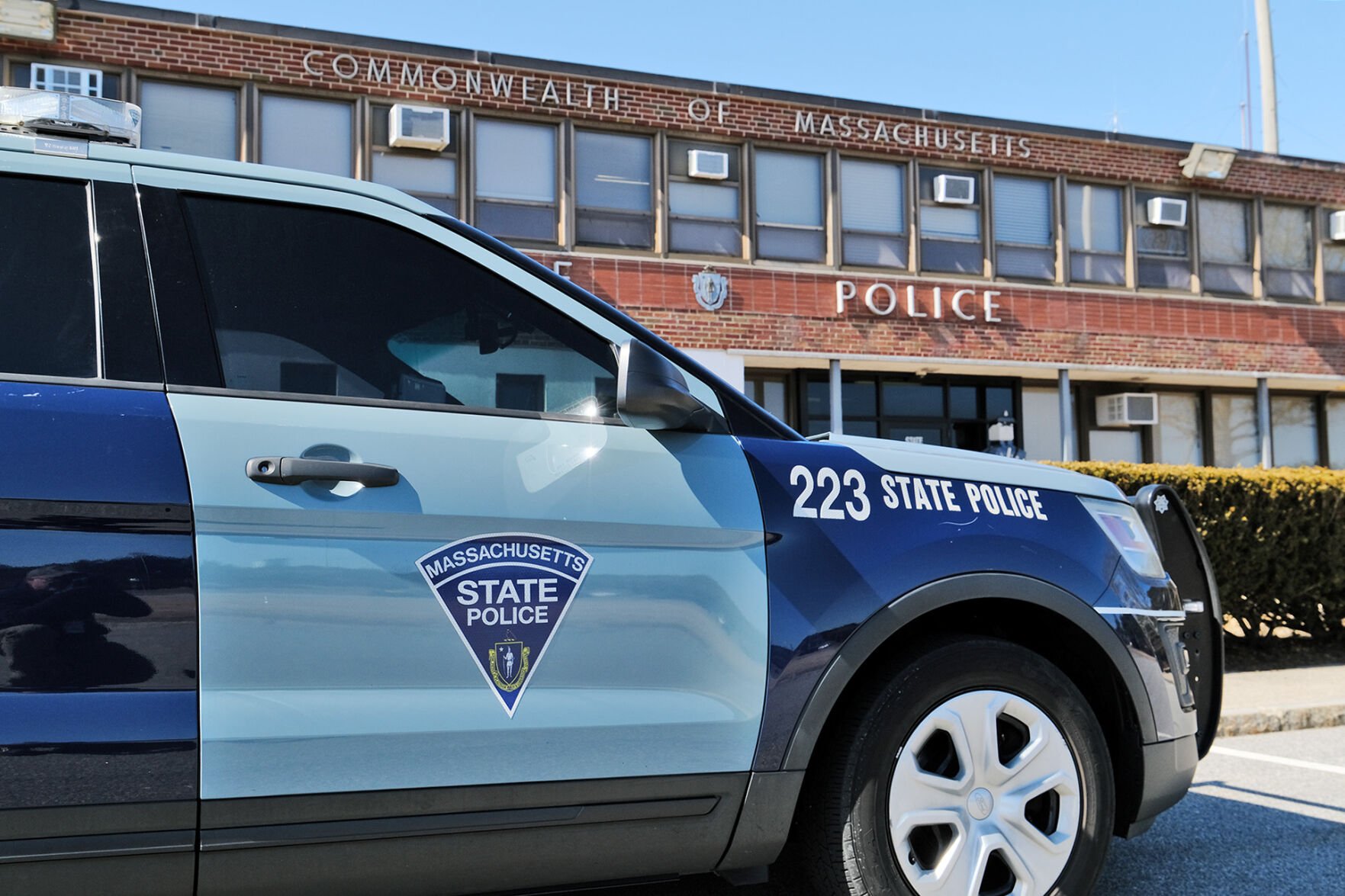 State Police Respond To Single Car Crash | Bourne News | capenews.net