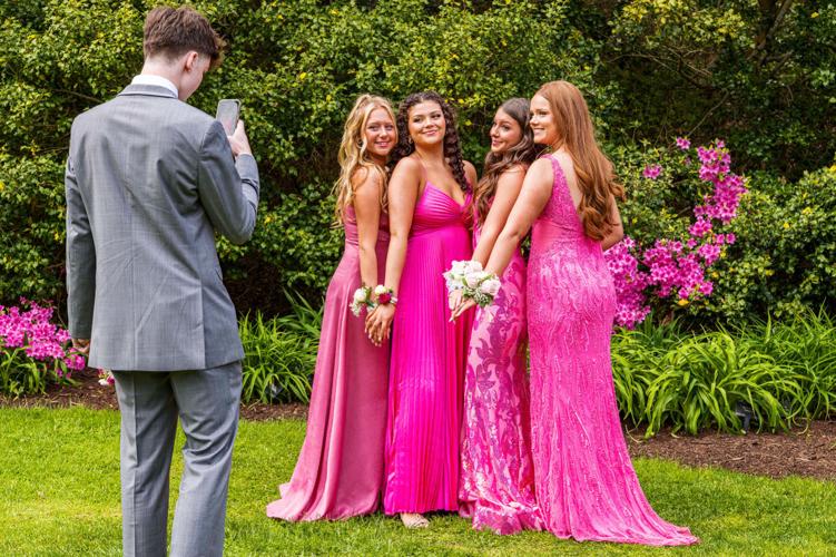 PHOTOS: Sandwich High School Promenade At Heritage | Sandwich ...