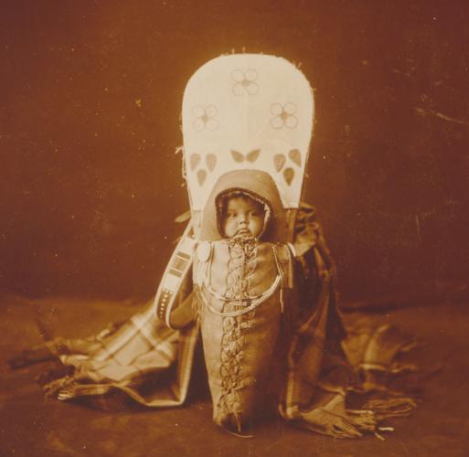 Photographs Of Native Americans By Edward Curtis On Display At Cahoon ...