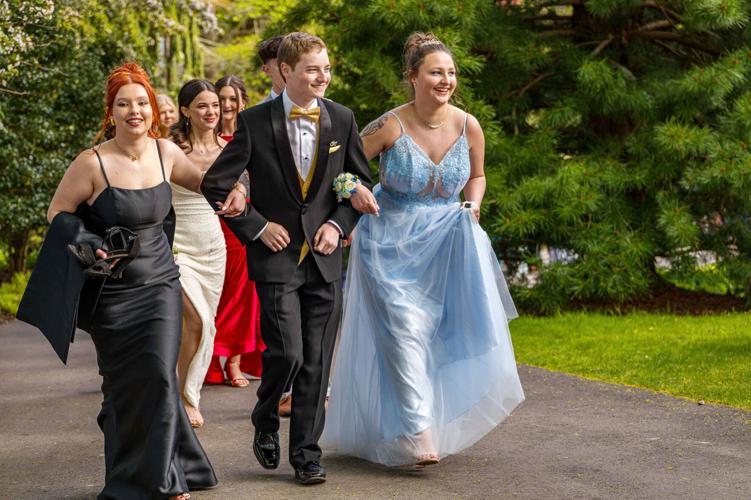 PHOTOS: Sandwich High School Promenade At Heritage | Sandwich ...