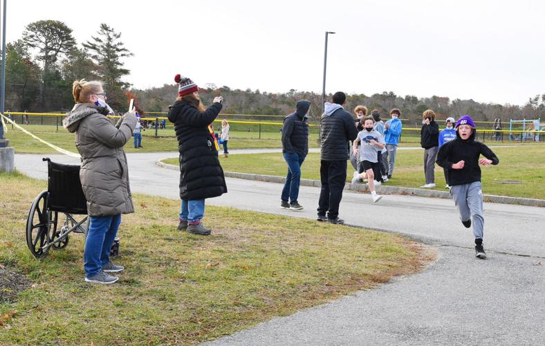 PHOTOS: Turkey Trot At Bourne Middle School | Bourne | capenews.net