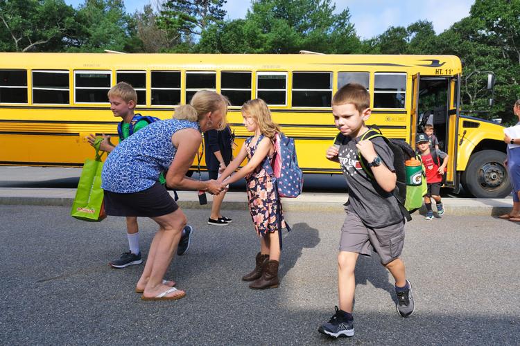 PHOTOS: Bournedale School Students Return To Class | | capenews.net