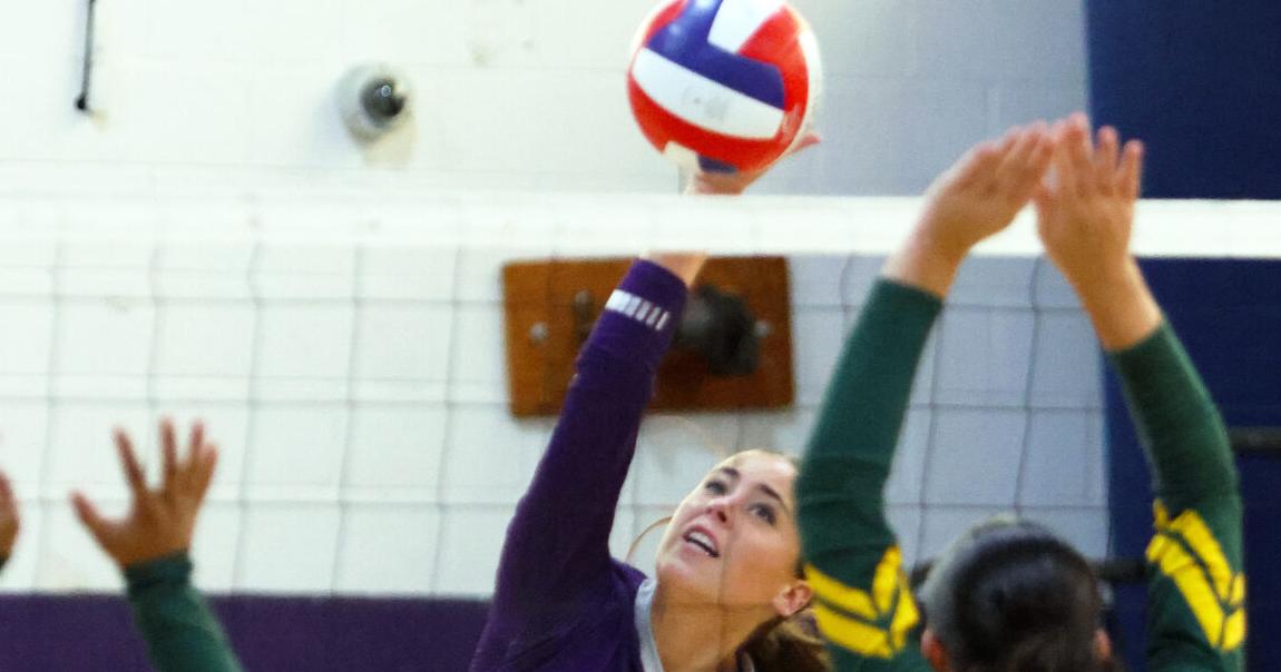 V-Ball Wins Showdown With GNBVT | Bourne Sports | capenews.net