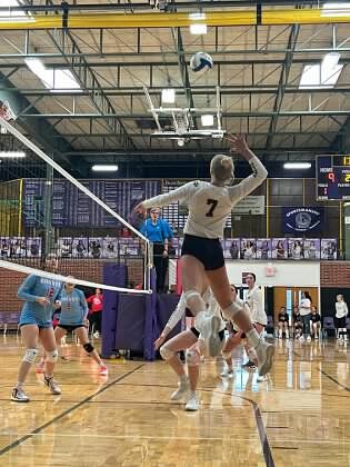 Stanley County volleyball dominant in triangular competition | Local ...