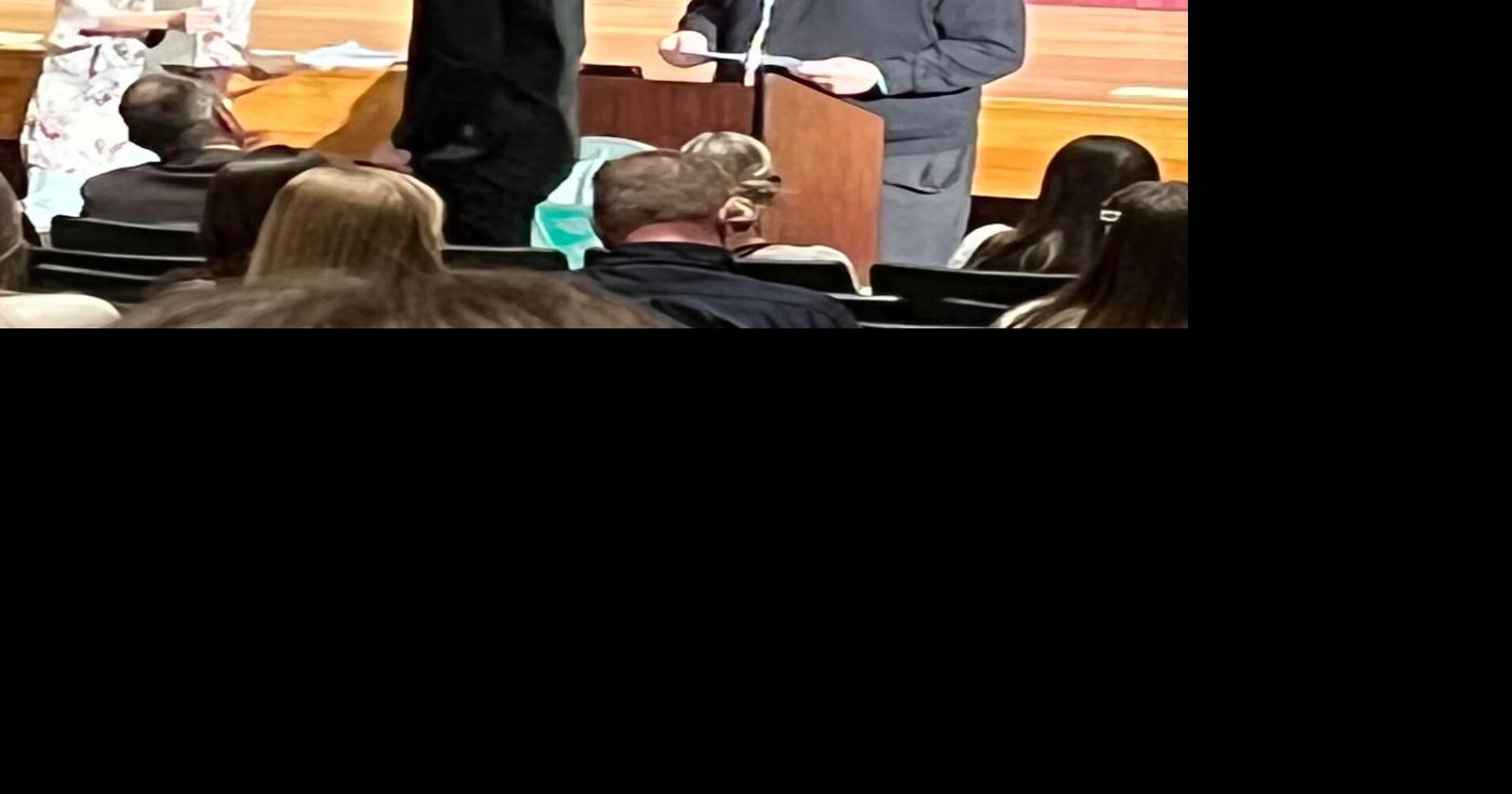 Riggs seniors awarded $2.8 million in scholarships | News | capjournal.com