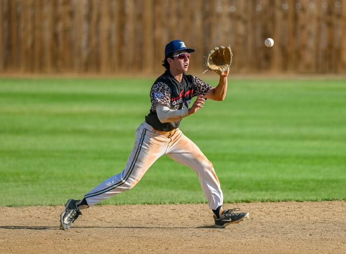 Oahe's offense struggles as Hastings blanks Zap to clinch series ...
