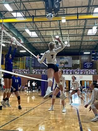 Stanley County volleyball dominant in triangular competition | Local ...