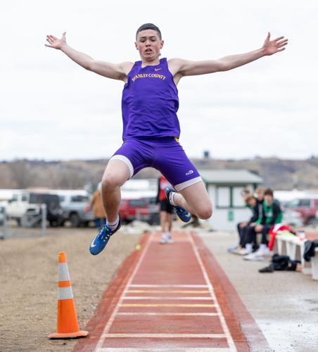 Duffy, Buffs track perform at Patriot Invite | Local Sports News ...