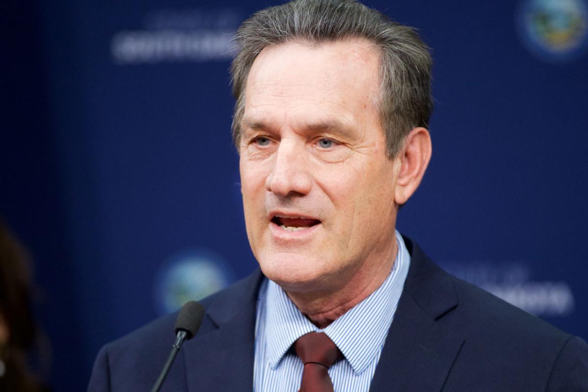 Adding titles: a new interim Secretary of Agriculture is announced ...