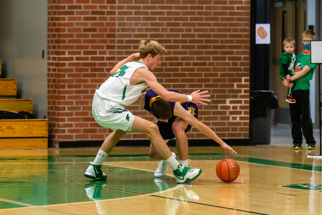 Govs lose pair of close battles with Harrisburg, Watertown | Gallery ...