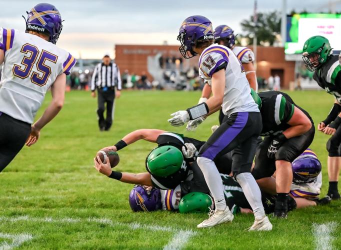 Pierre blows out Watertown at home behind QB Cade Kaiser's career day ...