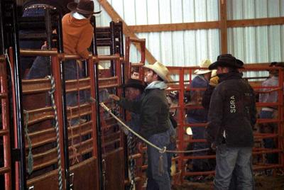 Rodeo school teaches students to ride | News | capjournal.com