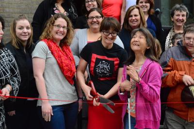 Andrea Royer Studio ribbon cutting | News | capjournal.com