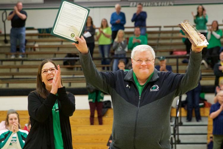 Pierre Athletic Hall of Fame inducts teams, honors Fisher | Local ...