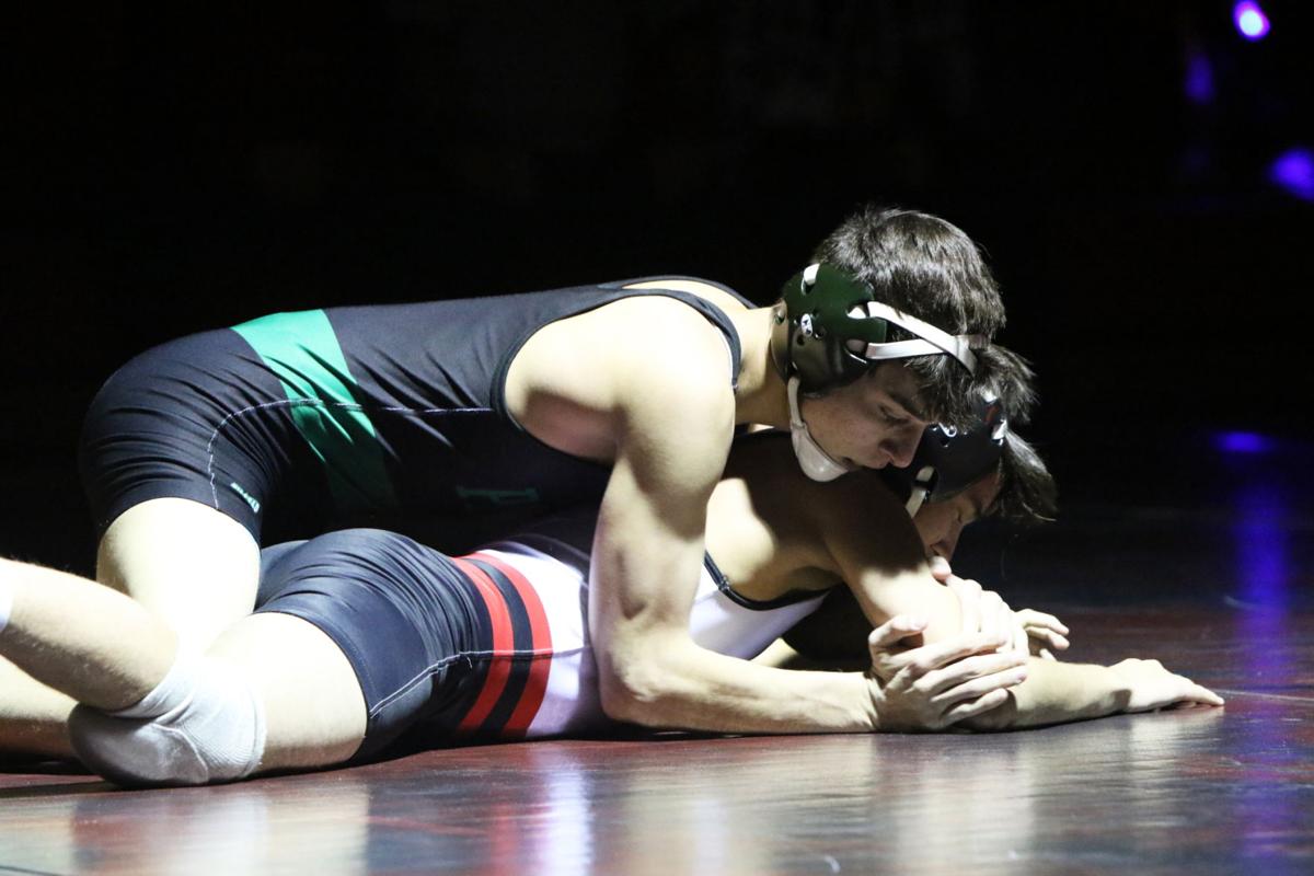 Taylor lifts Govs grapplers over Lynx | Local Sports News | capjournal.com