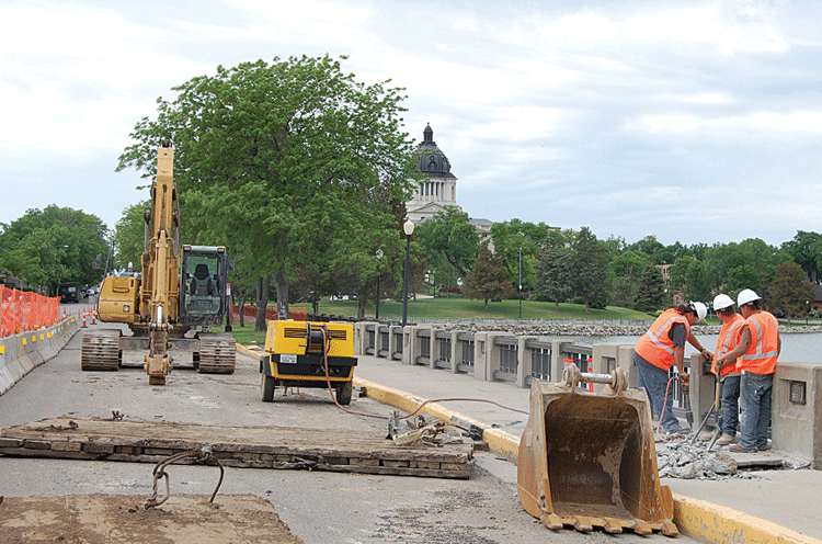 Capitol bridge project begins | Local News Stories | capjournal.com