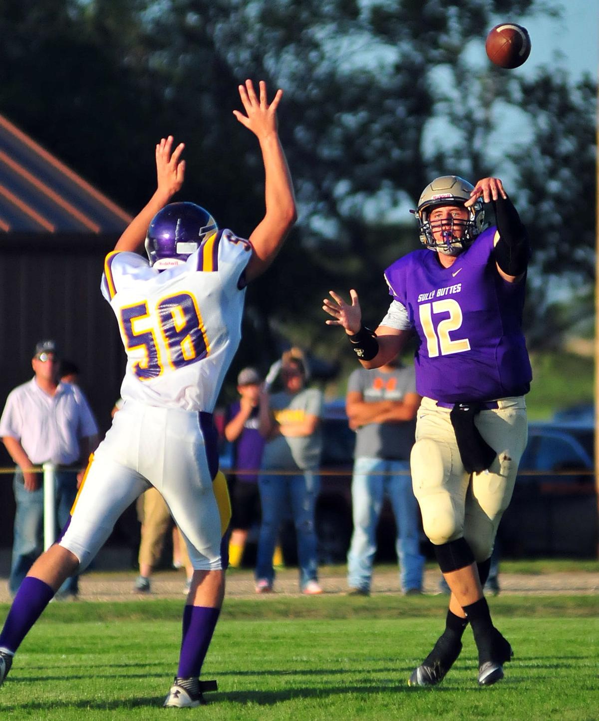 Sully Buttes-Stanley County football | Gallery | capjournal.com